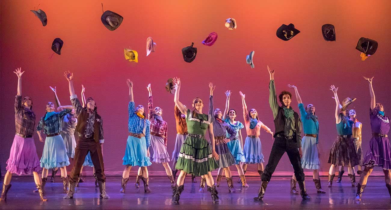 Momentum Close-Up: ‘Go West!’ – American Midwest Ballet
