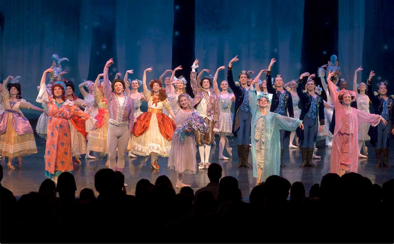 Audiences Love ‘Cinderella’! – American Midwest Ballet